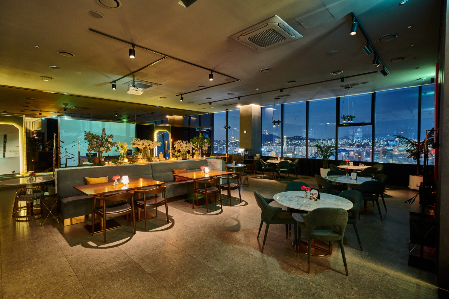 Majestea Tavalon Tea lounge