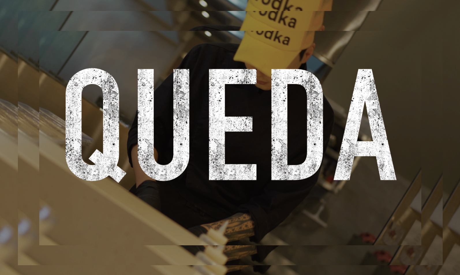 꿰다 [ QUEDA ]