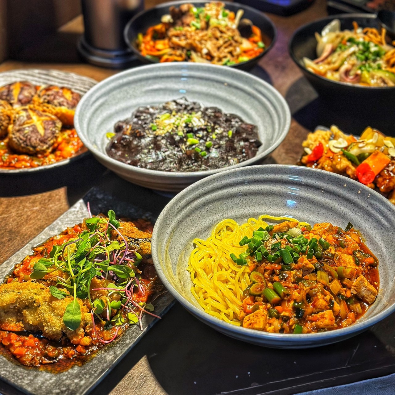 Korea's spotlight-stealing restaurants in Gangnam, Seoul (With ...